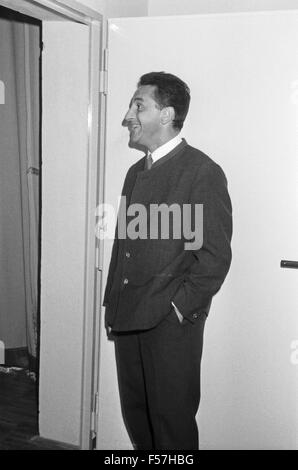 Der Bayerischen Wien Maxl Graf (Mitte) Und Bandleader Max Greger ...