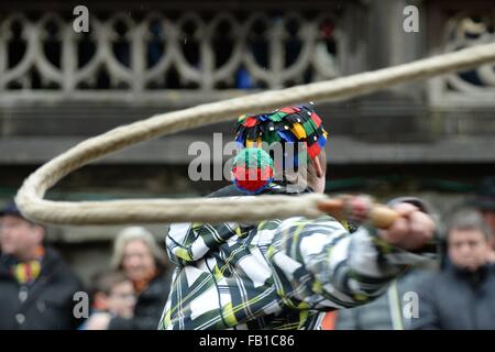 Überlingen, Deutschland. 6. Januar 2016. Philipp Waldvogel, verkleidet ...