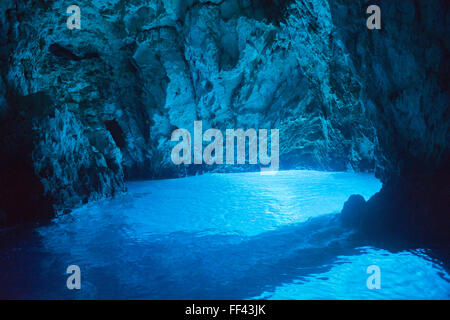 Fernsehreihe, Dalmatien, Vis, sterben Blaue Grotte (Modra Spilja) Auf ...