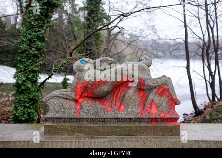 Hasensprung ist ein Pfad in Berlin Königsallee und Winkler Straße ...