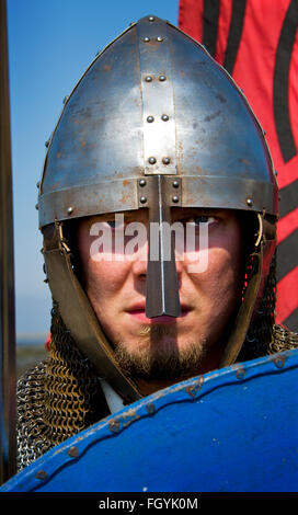 Wikinger Krieger Reenactment auf Lindisfarne, wo die "echte" Wikinger ...