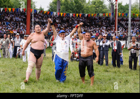 Türkischer Ringer in Kirkpinar Öl-wrestling Festival in Edirne, Türkei ...