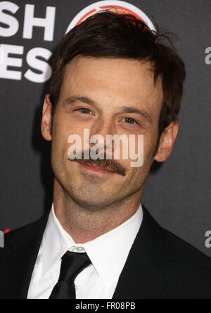 Schauspieler Scoot McNairy besucht die Premiere von "Batman v. Superman ...