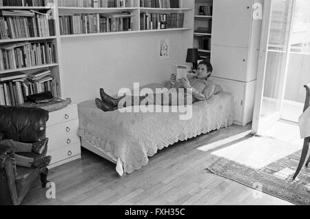 Der Deutsche Schauspieler Heinz Bennent Mit Ehefrau Paulette Renou Und ...