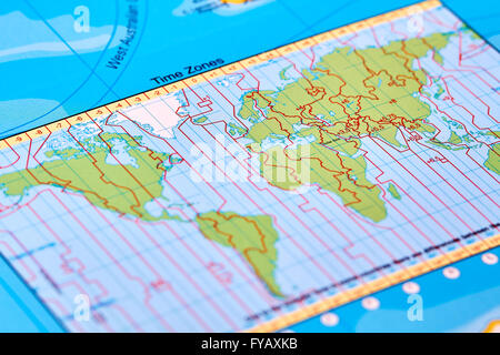 Welt Zeitzonen Karte Stockfoto, Bild: 18132801 - Alamy