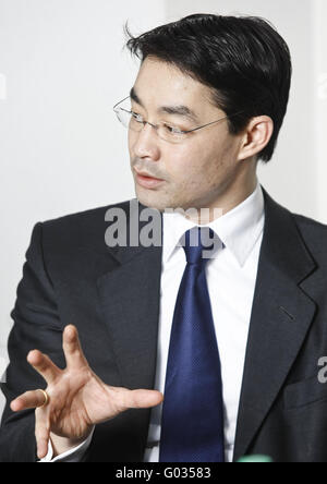 Gesundheitsminister der Deutschland Philipp Roesler im Gespräch mit der ...