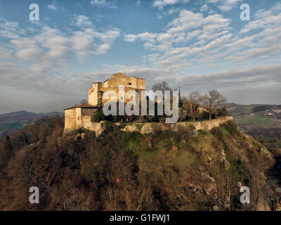 Die Burg von Canossa Reggio Emilia Italien Stockfotografie - Alamy