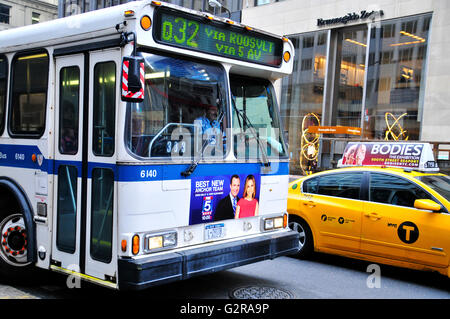 New York City öffentliche Verkehrsmittel M57 Crosstown Bus, Manhattan ...