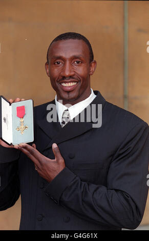 Der ehemalige olympische Goldmedaillengewinner Linford Christie ...