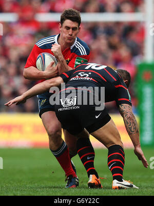 Munsters Ian Keatley während des Heineken Cup EIN Rugby-Spiel, Racing ...