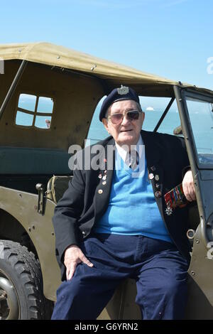 Frank Rosier, 88, Sekretär der Normandie Veterans Association, gibt ...