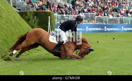 David Simpson Reiten Rolo Tomasi am vierten Tag des Treffens Hickstead ...