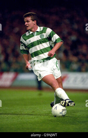 Scottish Soccer - Bell's Premier Division - Rangers gegen Celtic. Gerry ...