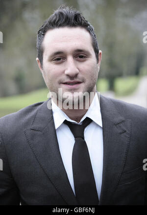 Anthony Costa, ehemaliges Mitglied der Boyband Blue, kommt im Down Hall ...