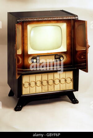 Broadcast, Fernsehen, Fernseher, Fernseher "Alex", made by VEB Stern ...