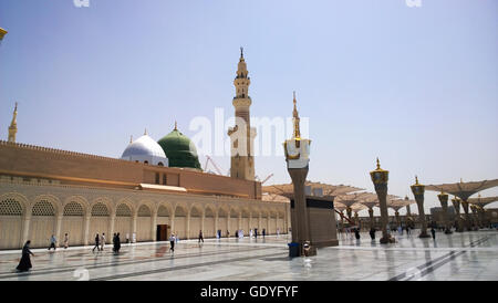 Ein externes Bild der Moschee des Propheten in Medina in Saudi-Arabien ...