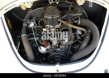 Verbrennungsmotoren, die für den 4-Takt Benzinmotor, Kolben Querschnitt ...