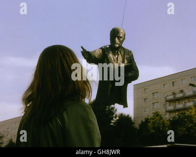 GOOD BYE, LENIN! / 79 qm DDR D 2002 / Wolfgang Becker Ariane (MARIA ...