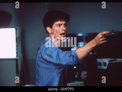 STERBEN FLIEGE II Martin (ERIC STOLTZ) ist der Sohn des ...