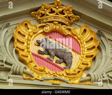 Flagge mit Bären. Bern, Wappen. Schweiz Stockfotografie - Alamy