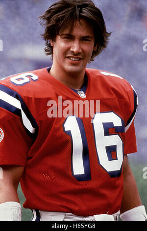 Gene Hackman, Keanu Reeves, 'The Replacements' (2000) Warner Bros ...