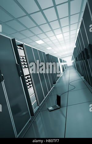 Computer in einem Netzwerk-Server-Raum Stockfotografie - Alamy