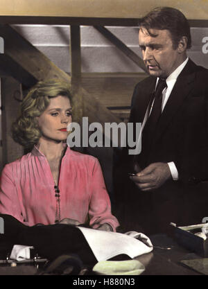 HENNESSY, Lee Remick, Rod Steiger (im Foto), 1975 Stockfotografie - Alamy