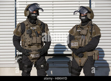 Hamburg, Deutschland. 14. November 2016. Teile der neuen ...