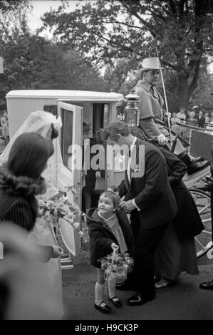 Hochzeit des Deutschen Volksschauspielers Edgar Bessen Mit Heidi Koehn ...
