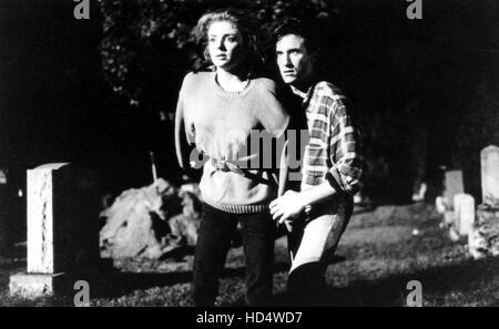 FRIDAY THE 13TH: THE SERIES, von links: Steven Monarque, Louise Robey ...