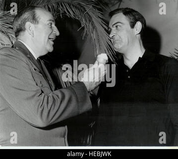 Sean Connery in den 60er Jahren Stockfotografie - Alamy