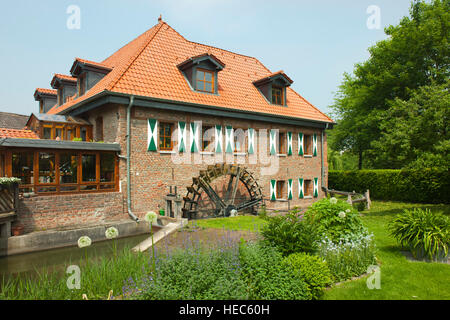Deutschland, NRW, Kreis Heinsberg, Übach-Palenberg, Carlstrasse in ...
