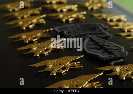 Special forces Betreiber der Navy Seals bewaffnet mit Sturmgewehr ...