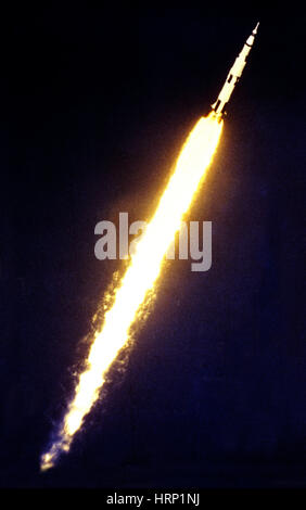 Die NASA Saturn V Rakete startet vom Kennedy Space Center Launch ...