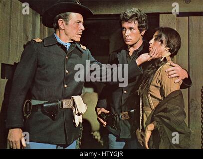 Chuka, USA 1967, Regie: Gordon Douglas, Monia: Rod Taylor (Oben), James ...