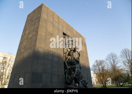 Das Warschauer Ghetto Helden Denkmal in Warschau, Polen in Warschau ...