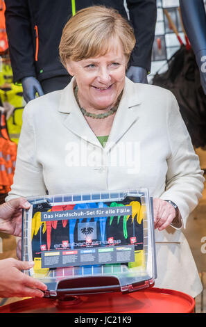 Biebergemund, Deutschland. 13. Juni 2017. Bundeskanzlerin Angela Merkel ...