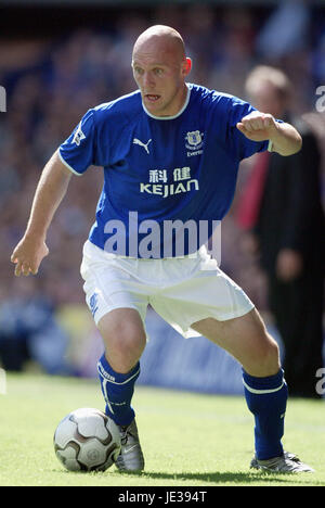 THOMAS GRAVESEN EVERTON FC GOODISON PARK LIVERPOOL LIVERPOOL ENGLAND 15 ...