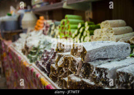 Kurdische Essen im Basar von Sulaymaniyah, Irak-Kurdistan Stockfoto ...