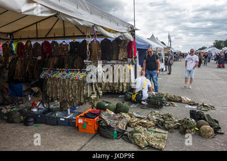 Bei militaria Messe verkaufen Weltkrieg zwei Erinnerungsstücke wie ...