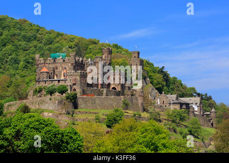 Burg Reichenstein (Schloß) bei Trechtingshausen am Rhein (Rhein ...