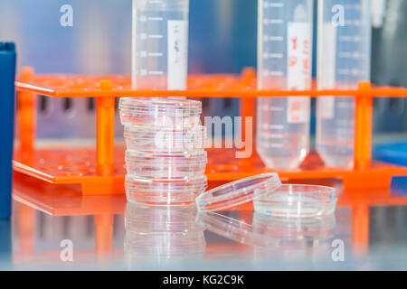 Labor-Materialien in einer Sicherheit laminare Strömung Kabinett im ...