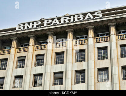 Fassade der Bnp Paribas Bank Boulevard des Moulins monte carlo Monaco ...