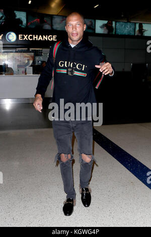 Jeremy Meeks am Los Angeles International Airport Abflug in Los Angeles ...