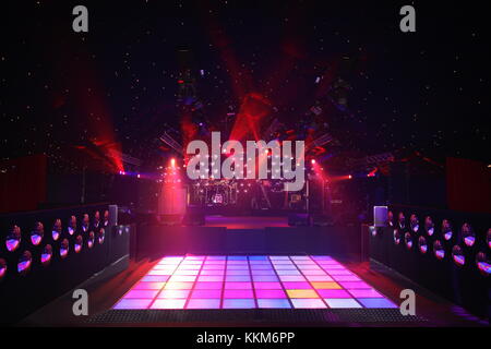 Eine leere Disco Tanzfläche Stockfoto, Bild: 12519263 - Alamy