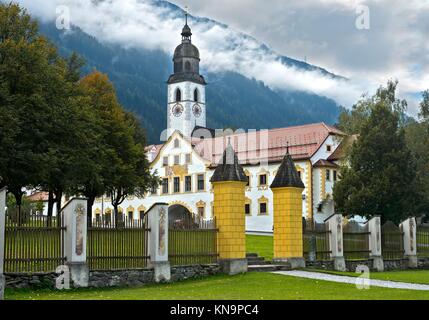 Österreich, Tirol, Stams, Kloster Stams, Zisterzienser Kloster ...