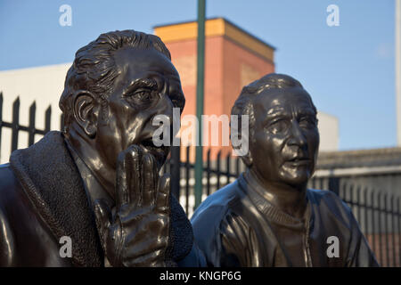 Statue von Jimmy Sirrel und Jack Wheeler, Legenden der Lane, außerhalb ...