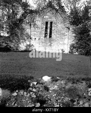 Die Ruine des Klosters Riseberga, eine historische Stätte in Edsberg ...
