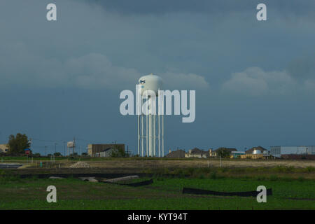 Texas, USA, Urban, Oel, Bohrer, Wasser, Zisterne, Pumpe, Oelforderung ...