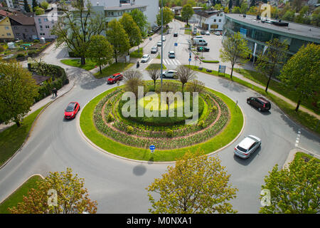 Kreisverkehr Bundesstraße B 171, Ausfahrt Autobahn Zufahrt ...